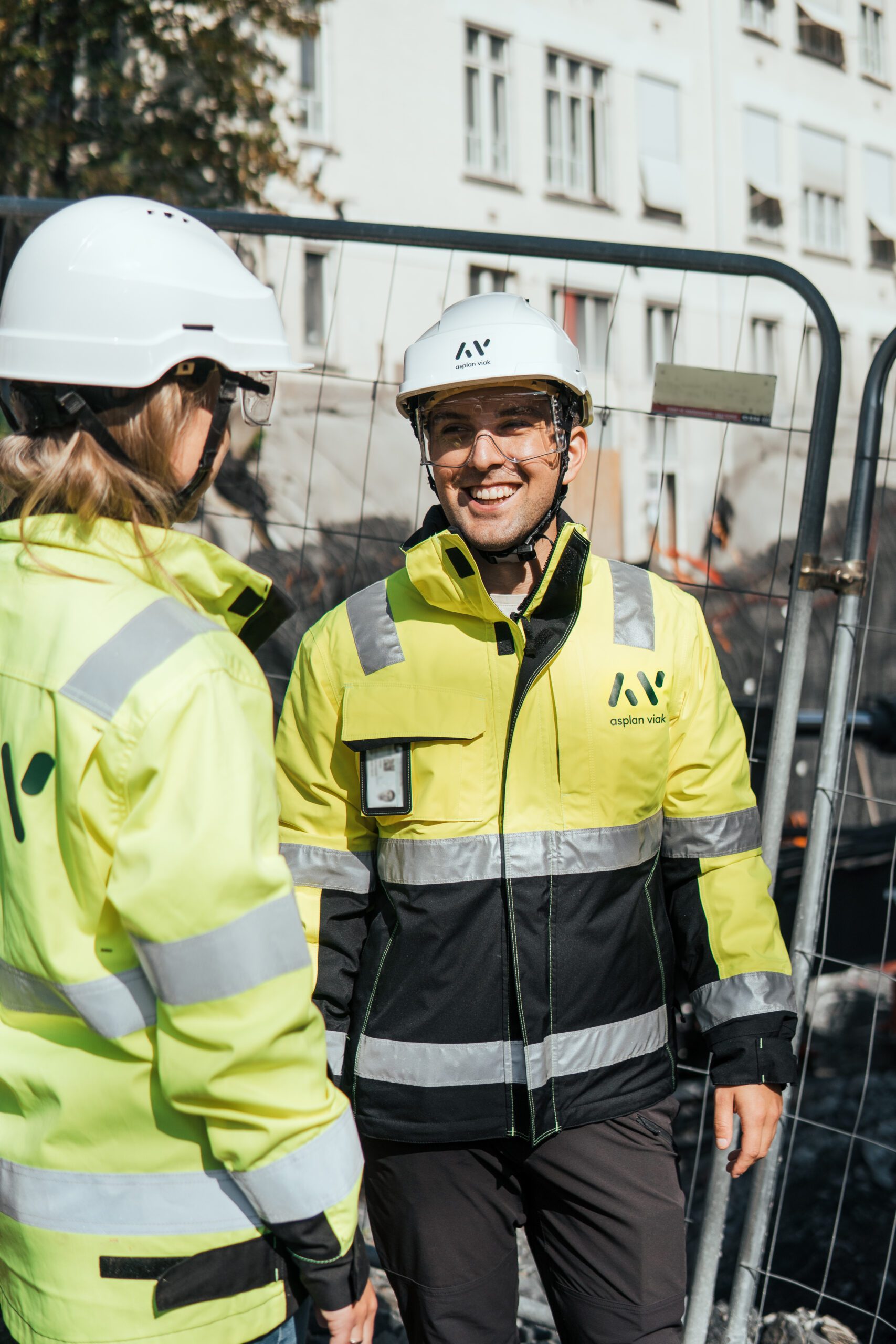 Asplan Viak • Former samfunnet, ser mennesket